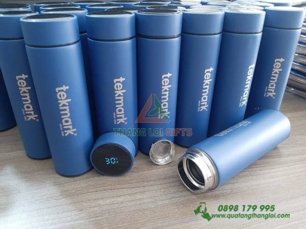 Bình giữ nhiệt cảm ứng nhiệt độ inox 304 khắc logo TEKMARK làm quà tặng