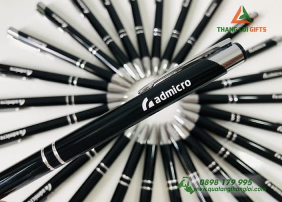 Quà Tặng Bút Bi Kim Loại Màu Đen - Khắc Logo Doanh Nghiệp ADMICRO
