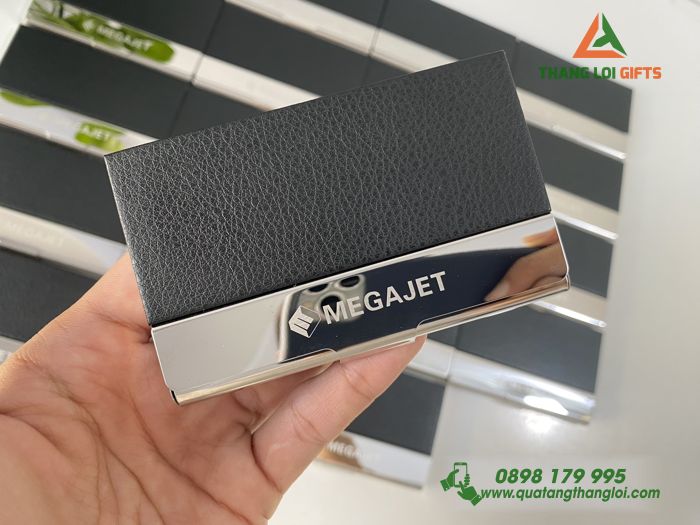Hộp Đựng Namecard Kim Loại Phối Da Màu Đen Khắc Logo Doanh Nghiệp MEGAJET